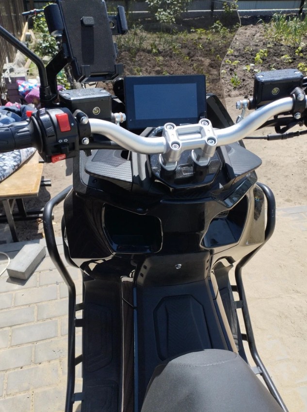 Скутер Jilang ADV2 180 (49cc) EFI (2025, инжектор) (черный) купить в DarexMoto г. Казань